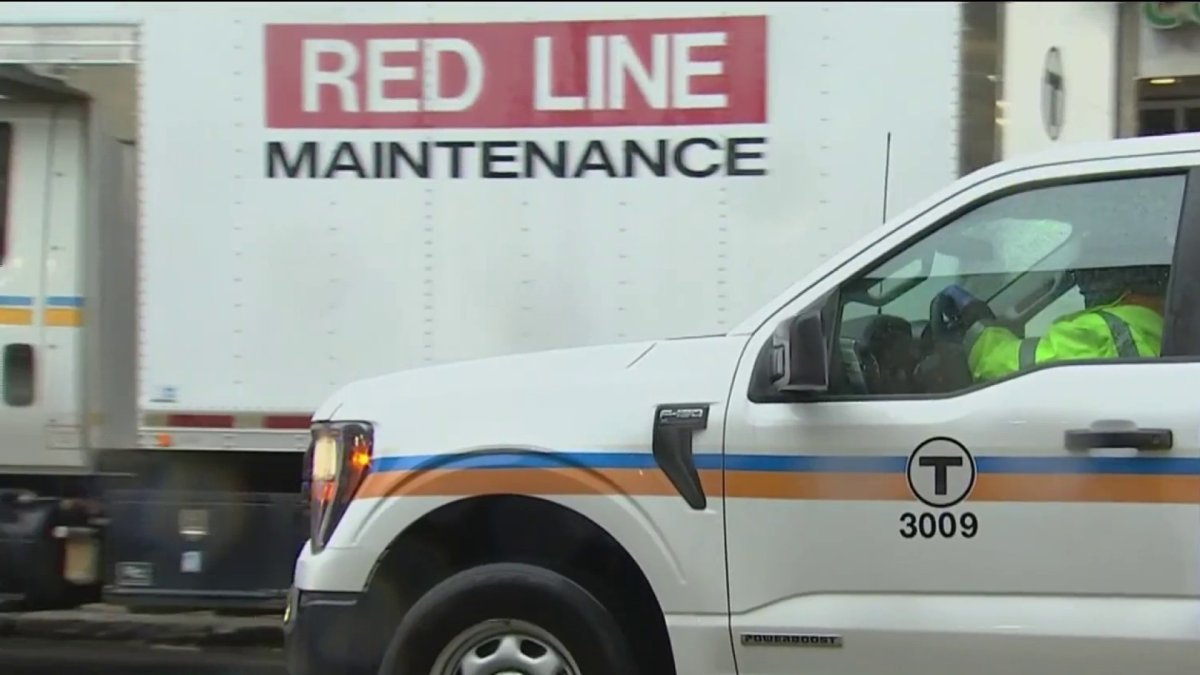 MBTA Red Line train derailment at Broadway Station – NBC Boston