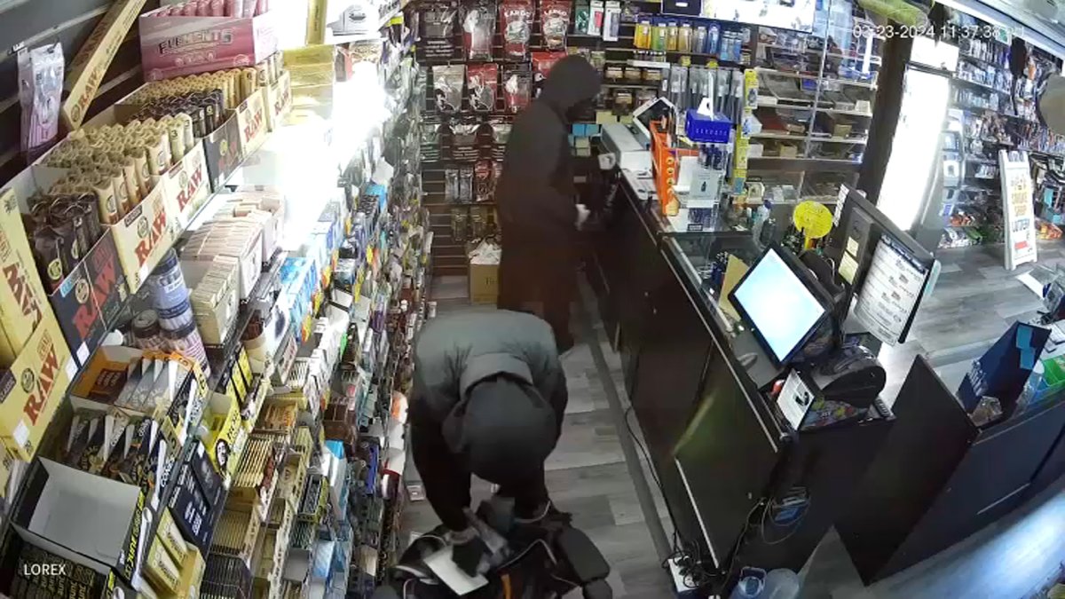 Super Smoke Shop in East Boston targeted by thieves – NBC Boston