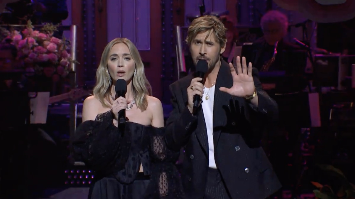 Ryan Gosling and Emily Blunt sing Barbenheimer duet on ‘SNL’ – NBC Boston