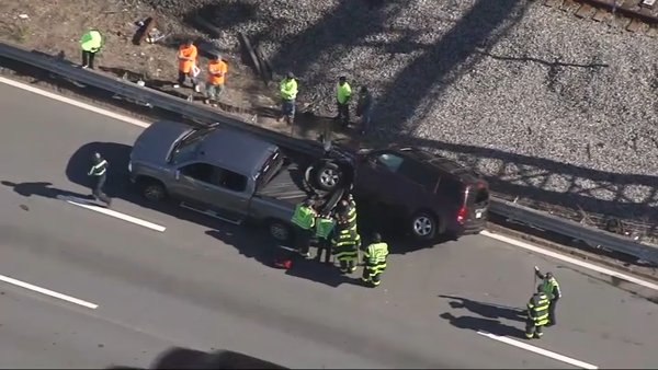 Mass. Pike car crash in Boston Tuesday – NBC Boston