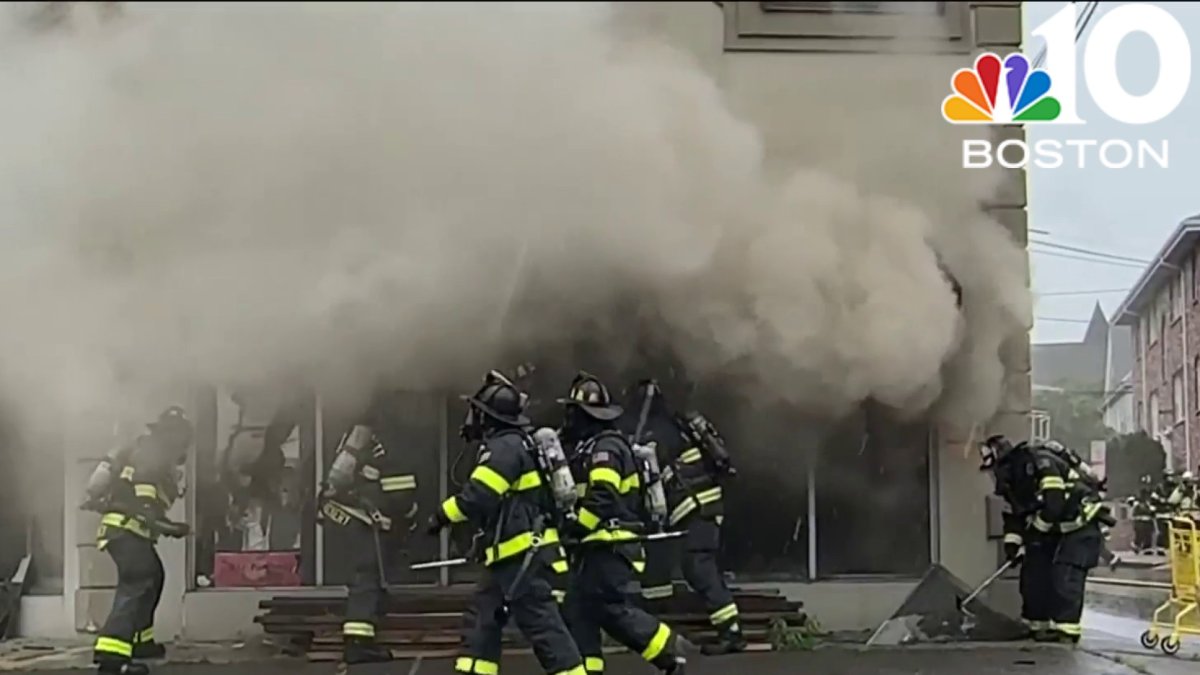 Firefighters Battle Blaze In Chelsea Nbc Boston