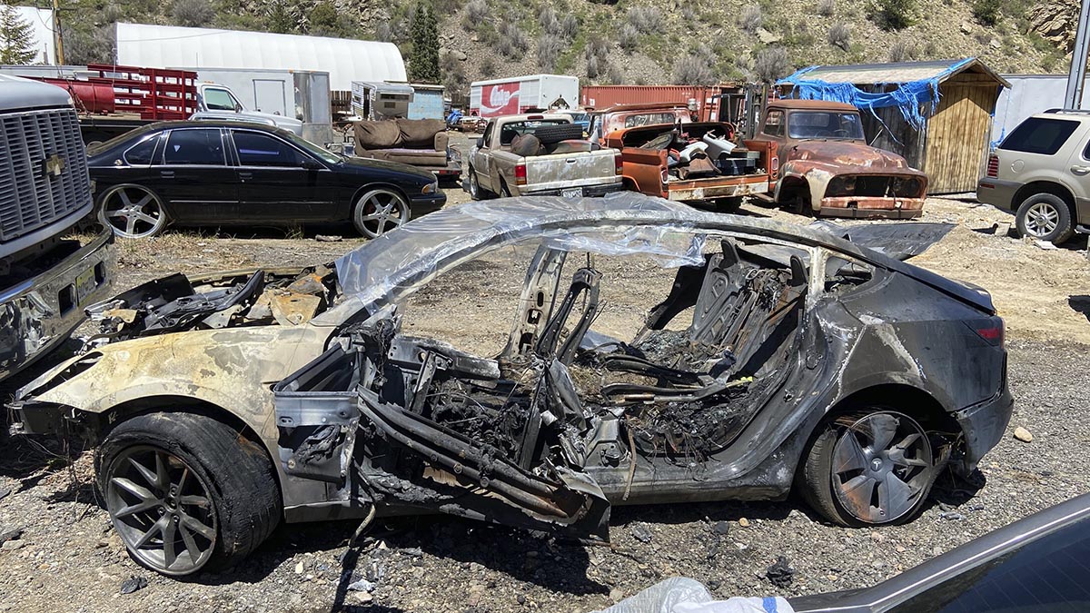 Tesla’s Autopilot caused a fiery crash that killed Colorado man ...