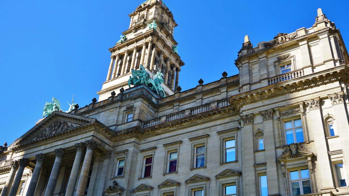Detroit paying $300,000 to man wrongly accused of theft – NBC Boston
