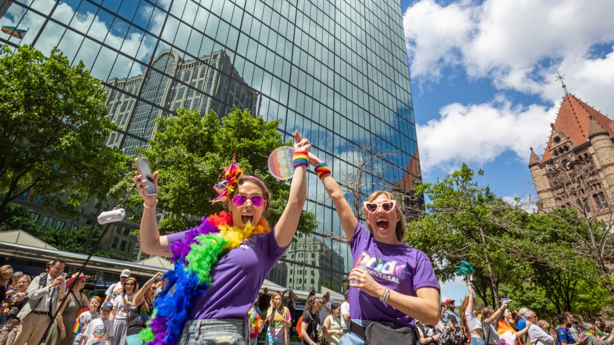 Photos from Saturday’s Boston Pride for the People Parade – NBC Boston