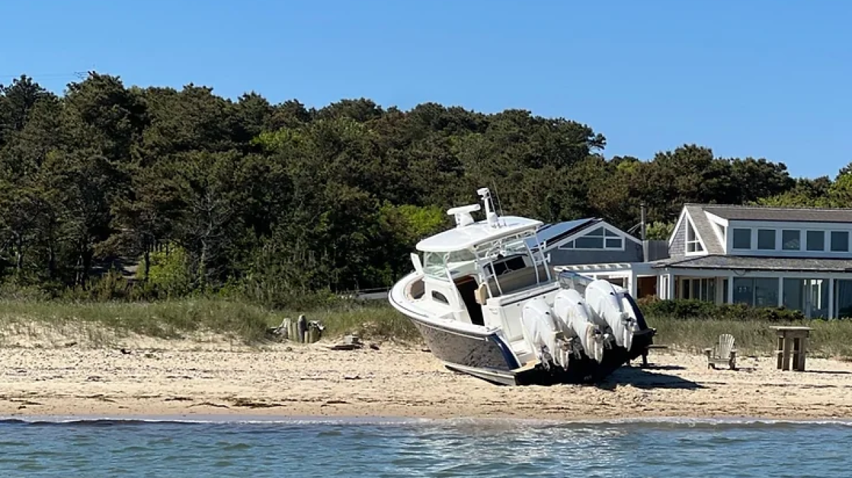 Man facing OUI charge after running boat aground on Martha’s Vineyard ...