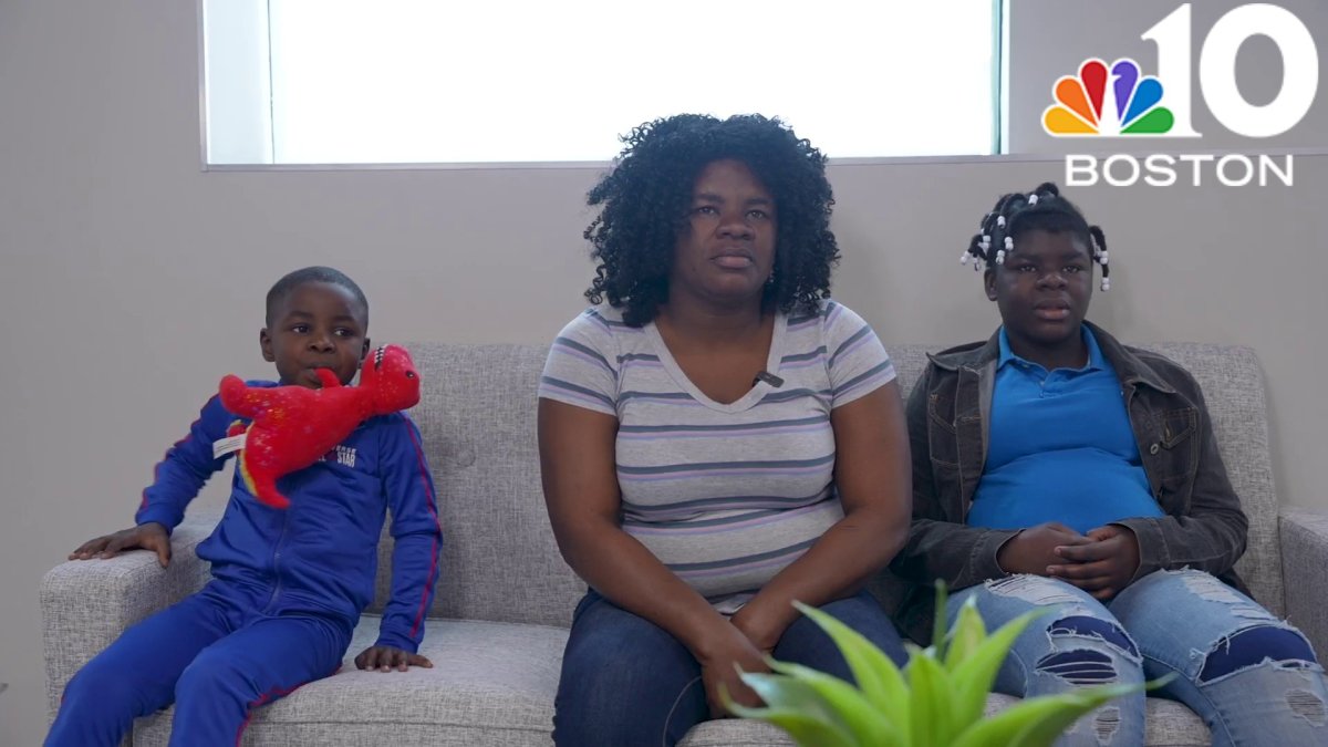 Community-based organizations provide essential support to migrant ...