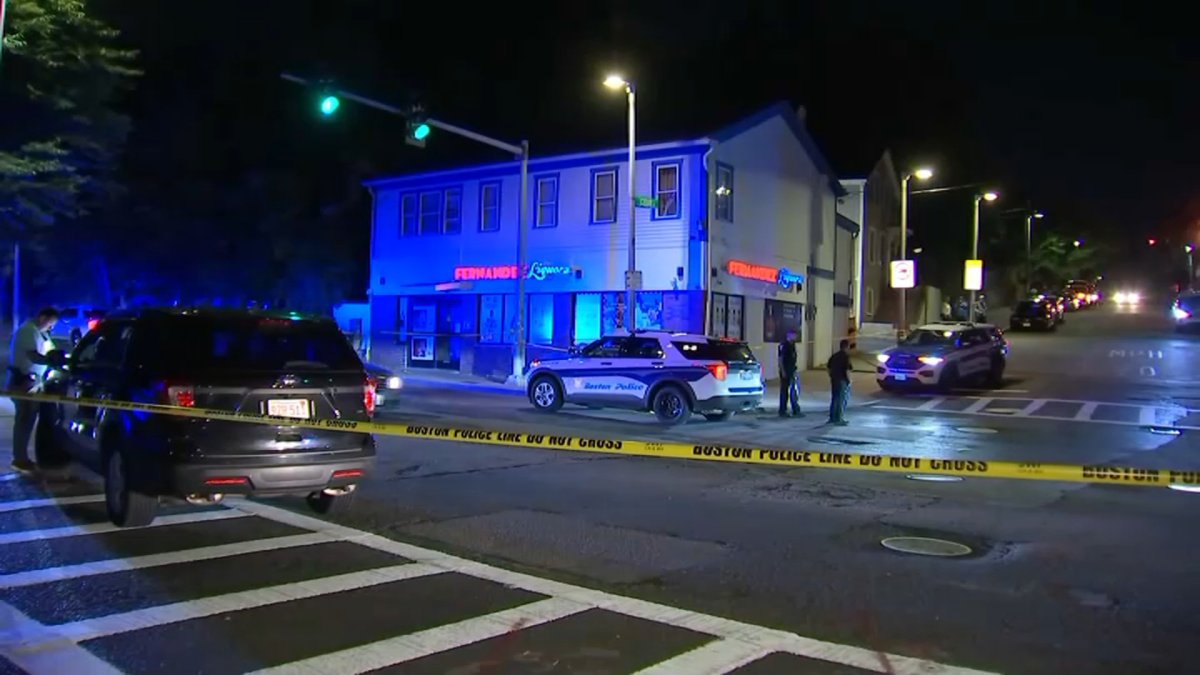 Roxbury shooting leaves person with facial injury, Boston police say ...