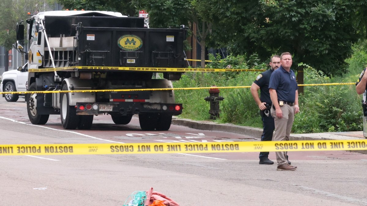 Boston police officer injured in crash – NBC Boston