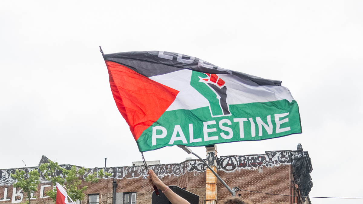 Fake protest set for TV shoot on NYC campus sparks real demonstration ...