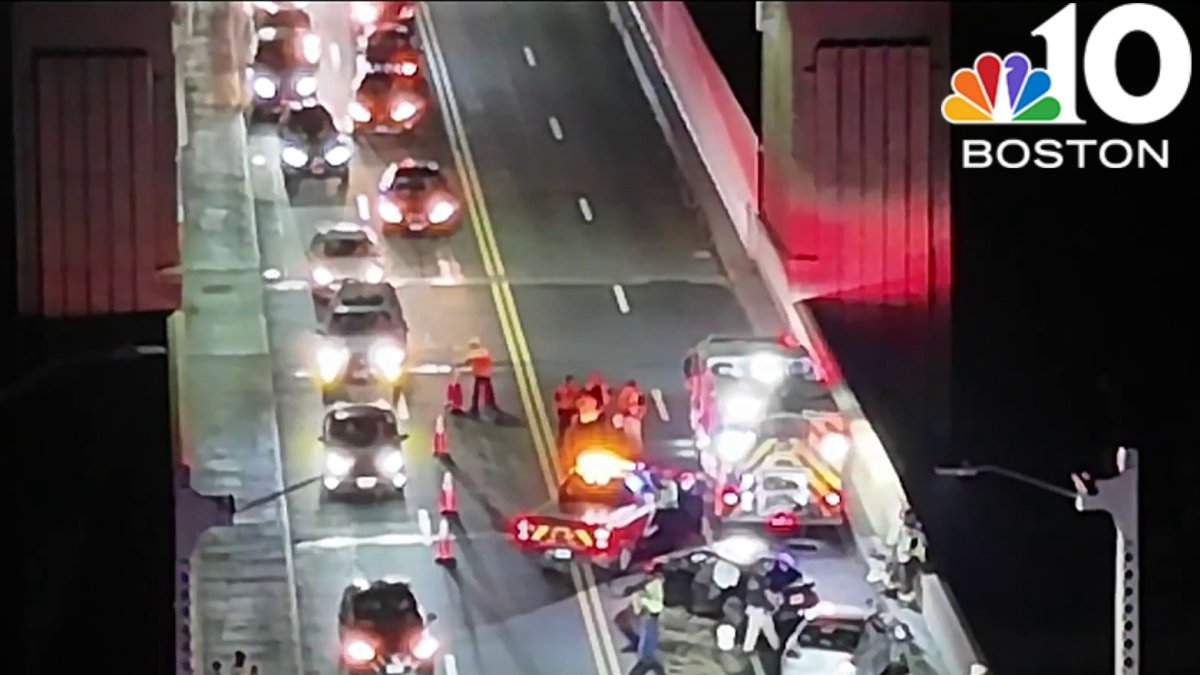 Woman dead after multi-car crash on Sagamore Bridge; driver arrested ...