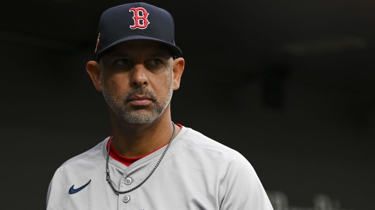 Red Sox manager Alex Cora ejected in 1st inning against Twins – NBC Boston