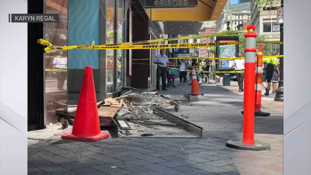 Boston’s Downtown Crossing sign falls, injuring woman – NBC Boston