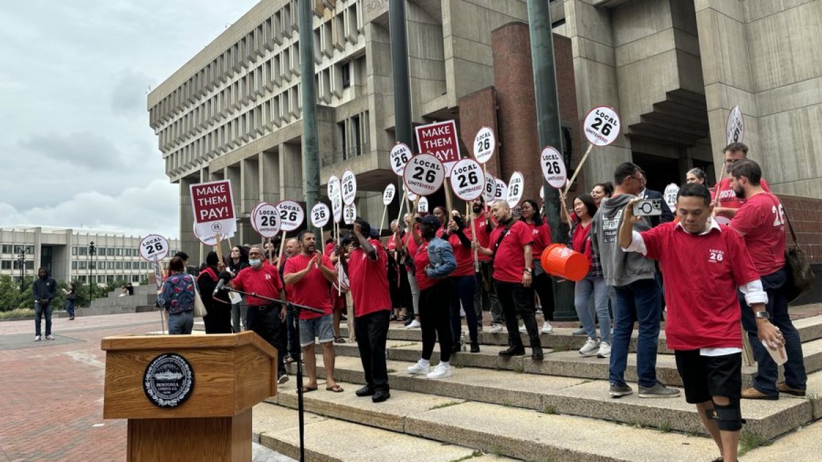 Boston hotel worker strikes: More possible amid negotiations – NBC Boston