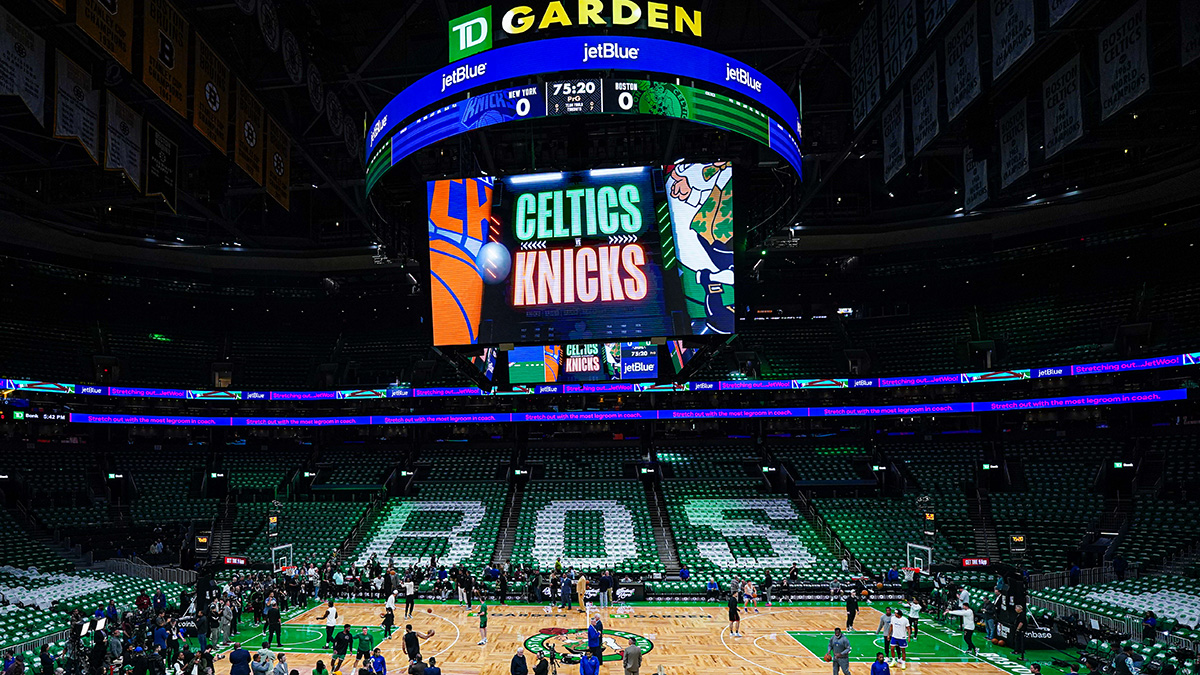 Live updates: Celtics raise Banner 18, host Knicks on Opening Night ...