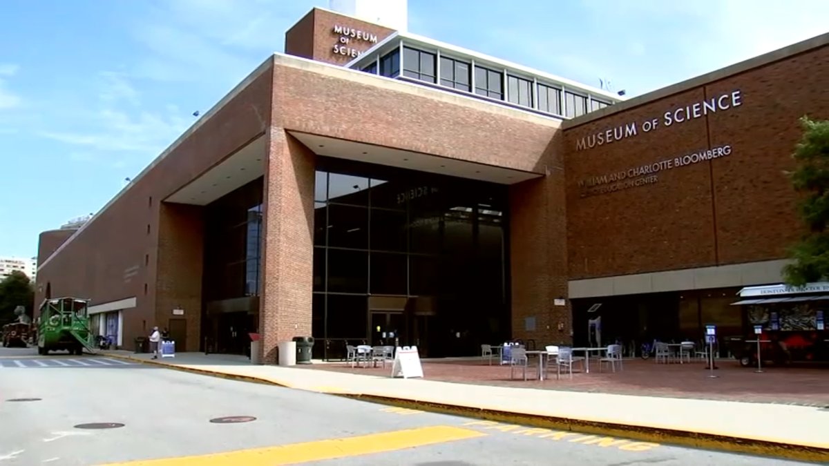 Teen girl attempted kidnapping in bathroom at Boston Science Museum ...