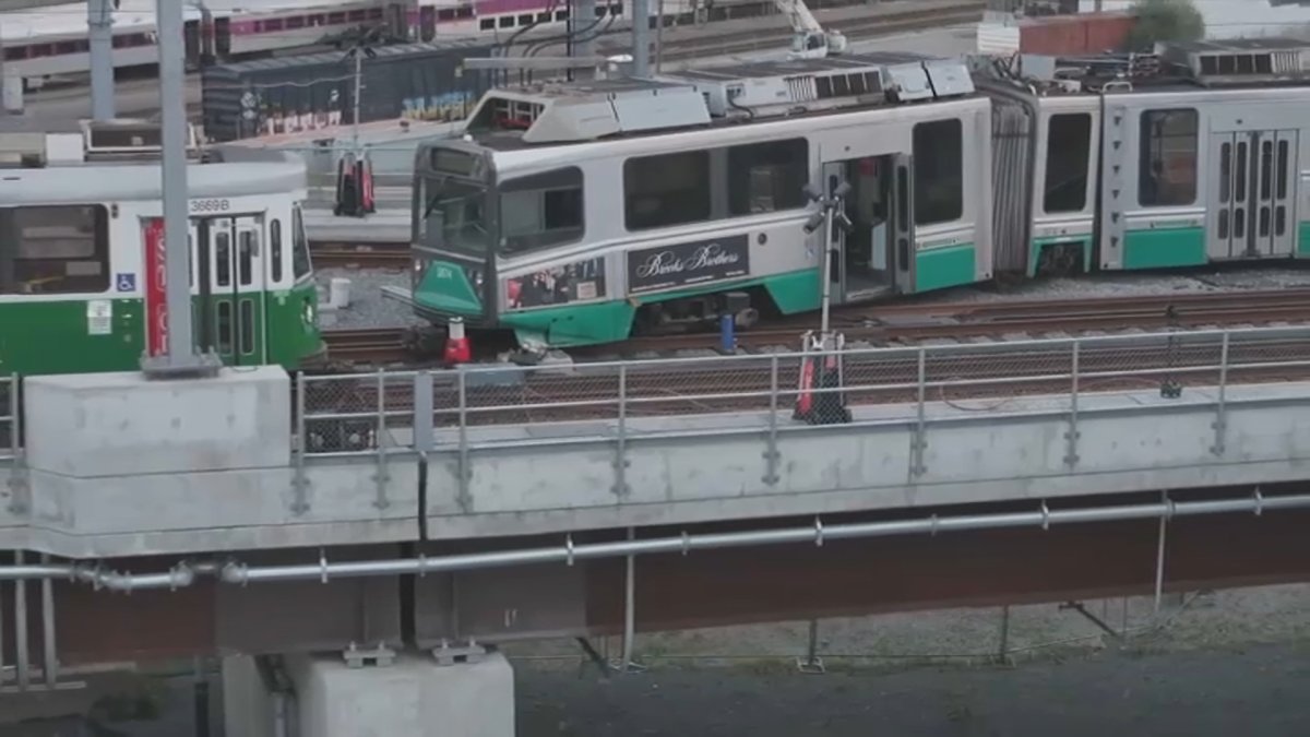 Boston commuting woes over MBTA Green Line derailment – NBC Boston