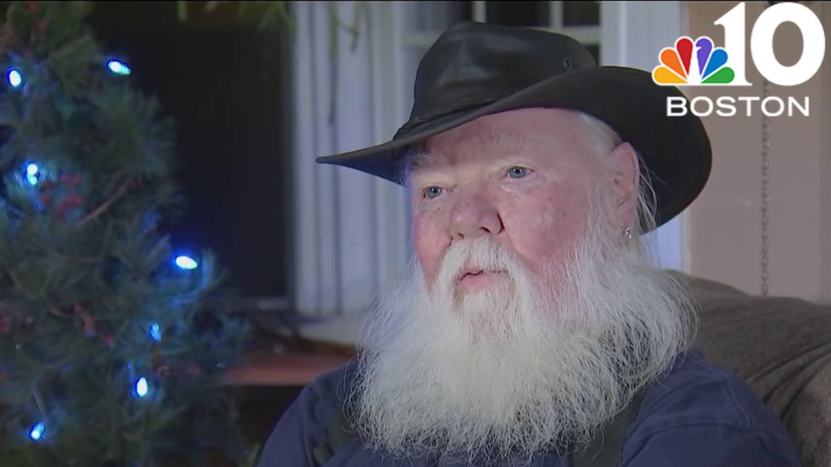 Santa Claus says he learned he was replaced at Plymouth parade from ...