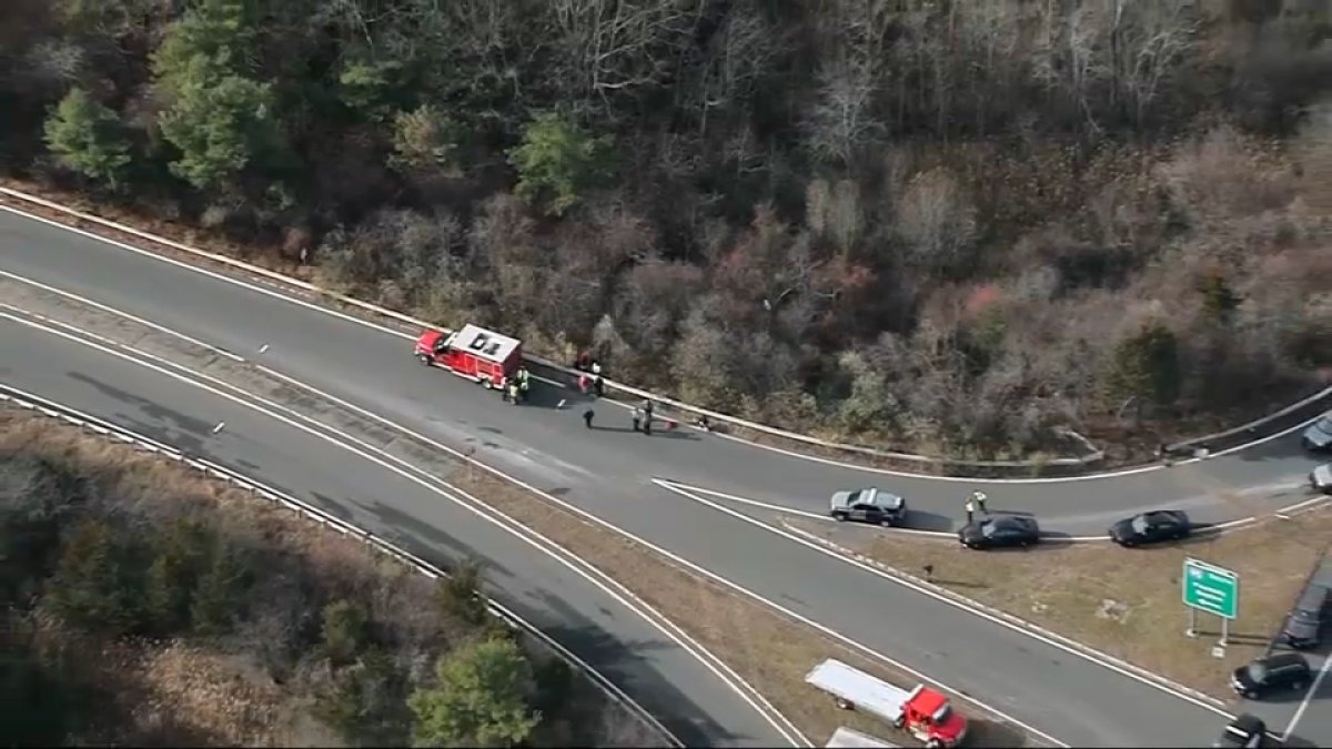 Boxford, MA I-95 crash after 100+ mph chase from NH – NBC Boston