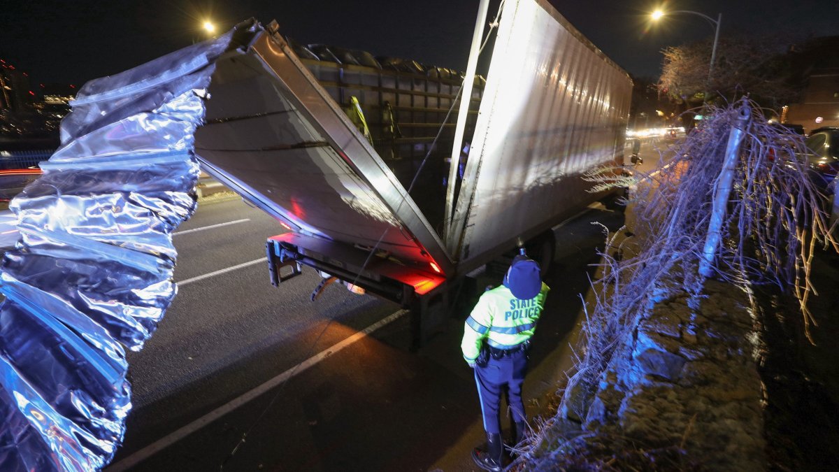 Another ‘Storrowing’ in Boston near Fairfield Street Footbridge – NBC ...