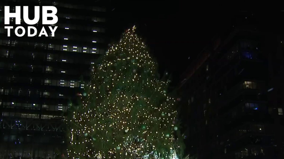 The Hub Today LIVE from Light Up Seaport! – NBC Boston