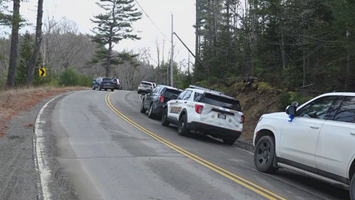 Clifton, Maine crash leaves 2 dead – NBC Boston
