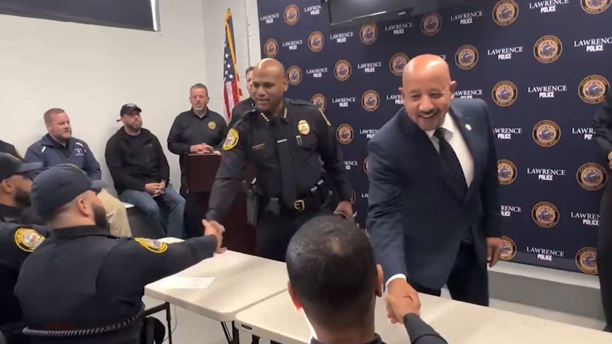 Lawrence mayor defends handling of police chief controversy – NBC Boston