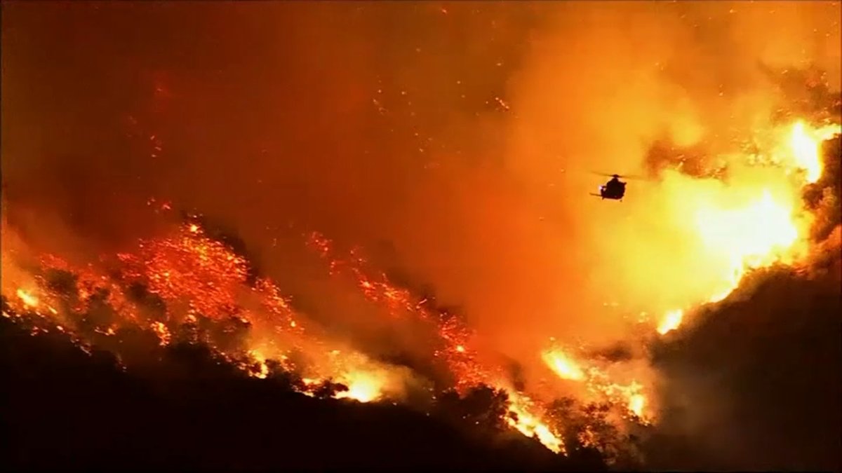 Pilot shares insight into firefighting missions like those in LA – NBC ...