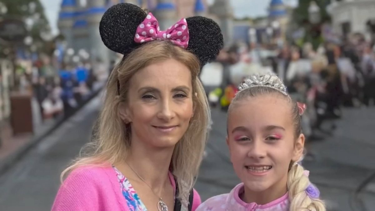 Father grieves loss of wife, daughter in Potomac crash – NBC Boston