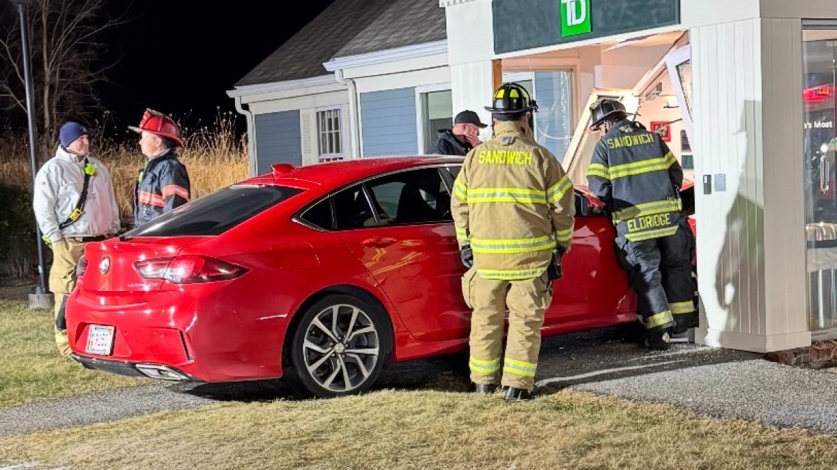 Crash into TD Bank in Sandwich was intetinoal, police say – NBC Boston