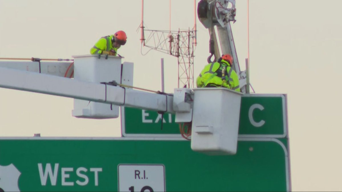 Traffic: RIDOT shuts down highway ramps to repair sign on I-95 – NBC Boston