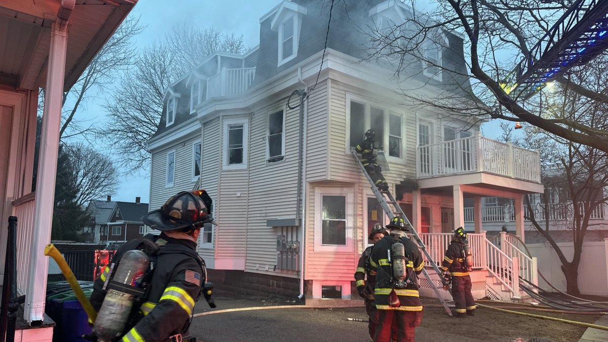 Fire at vacant home in Somerville under investigation – NBC Boston