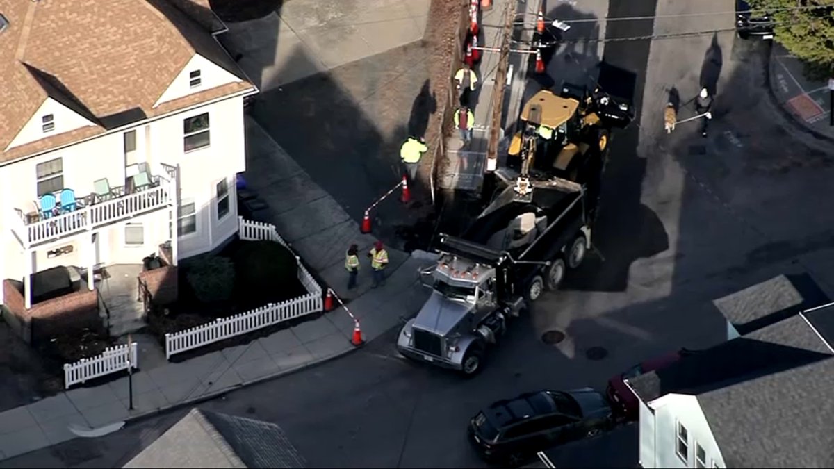 Water main break in Boston, Washington Street in Brighton shut down ...