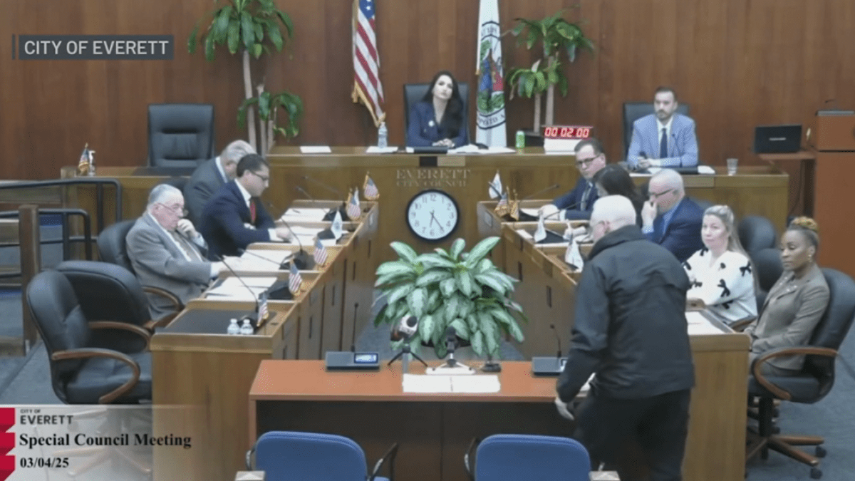 Everett MA mayor bonus payments controversy – NBC Boston