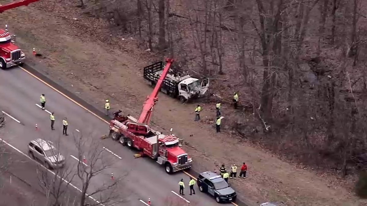 Crash shuts down I-495 in Bolton, MassDOT says – NBC Boston