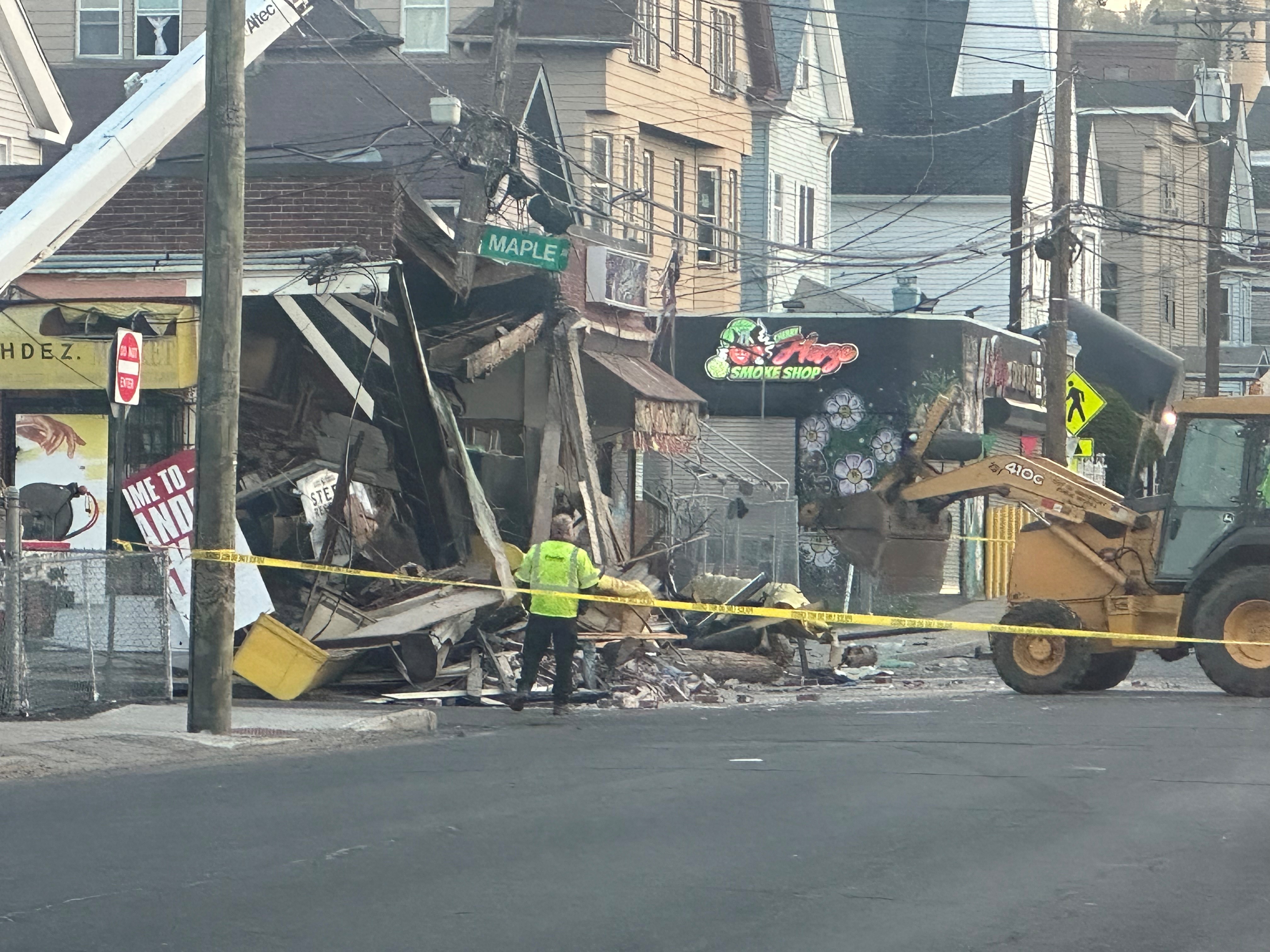 4 killed in crash into Waterbury market included 3 brothers: – NBC Boston