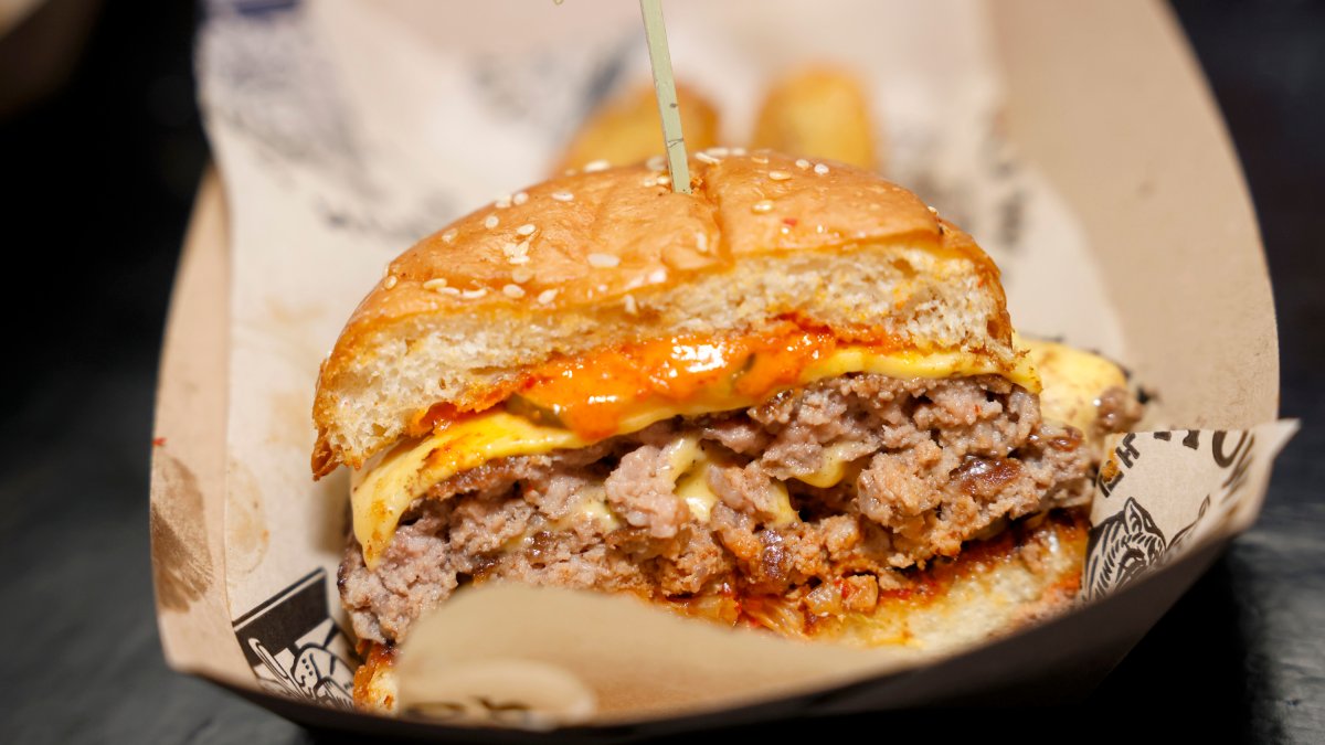 Nowon opens in Boston’s Seaport District – NBC Boston