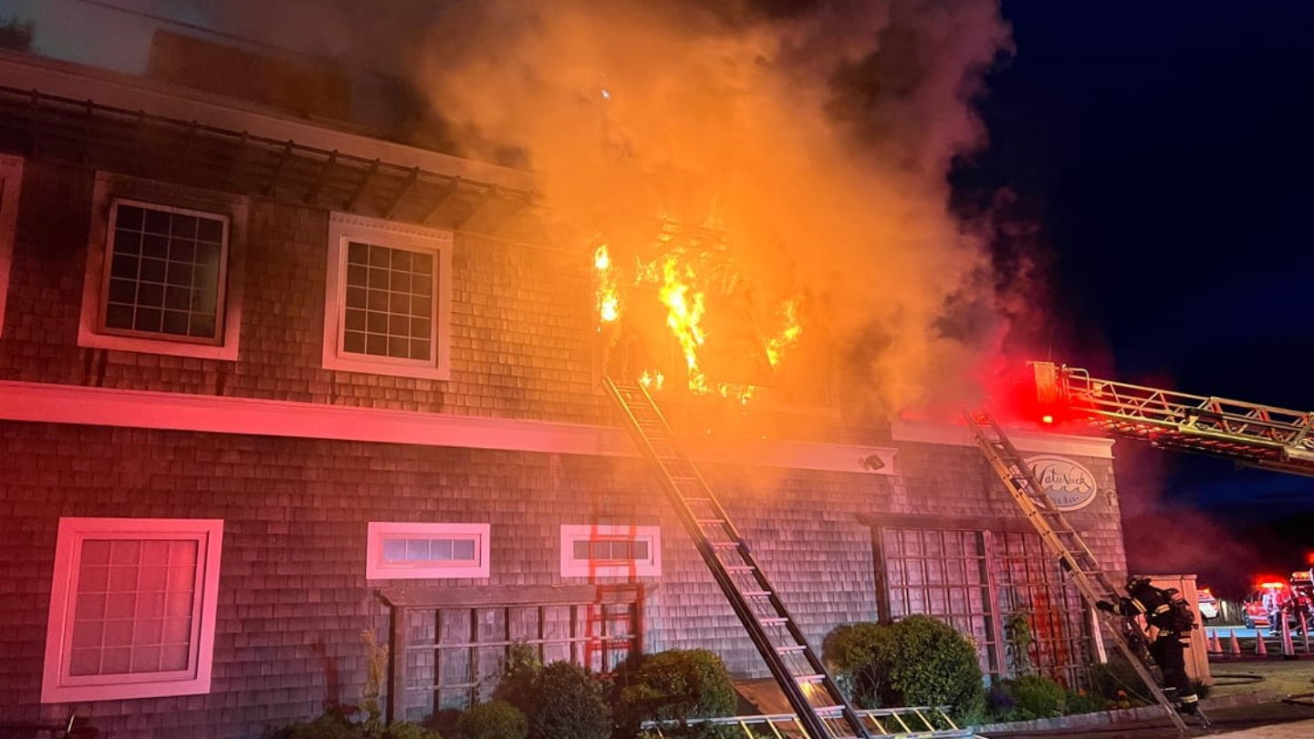 Matunuck Oyster Bar fire in Rhode Island – NBC Boston