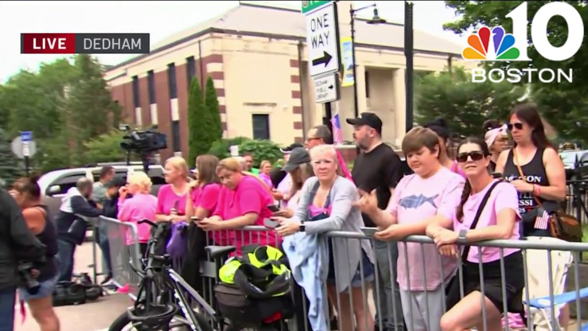 Crowds outside Dedham courthouse eagerly awaiting verdict in Karen Read ...