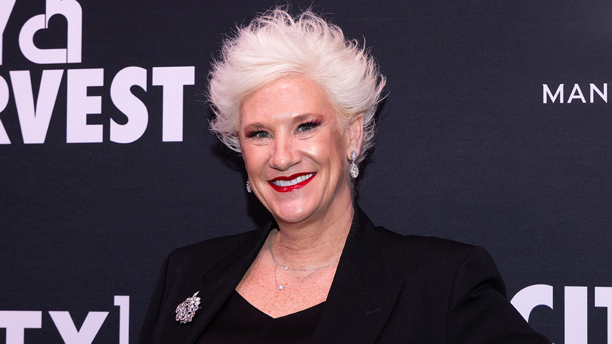 Anne Burrell, Food Network star, dies at 55 – NBC Boston