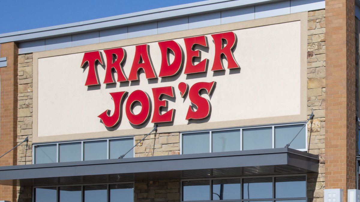 Why did Trader Joe’s open store directly across street from another one? – NBC Boston