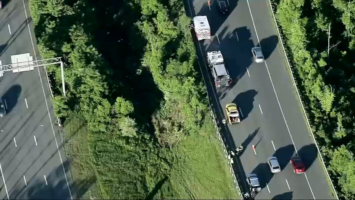 Haverhill crash on I-495 leaves 2 dead, 1 injured – NBC Boston