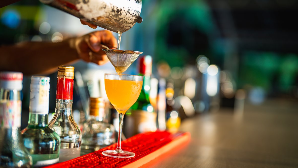 Boston liquor license upgrades closer to reality – NBC Boston