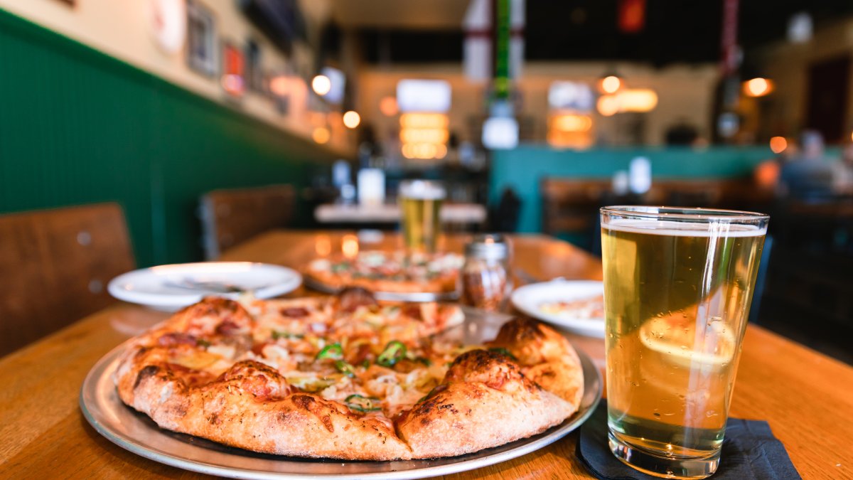 Rapscallion Brick Oven Pizza and Brewery opens in the former Spicket ...