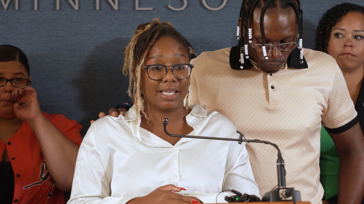 Prosecutor seeks to overturn man’s 1998 murder conviction after witness ...