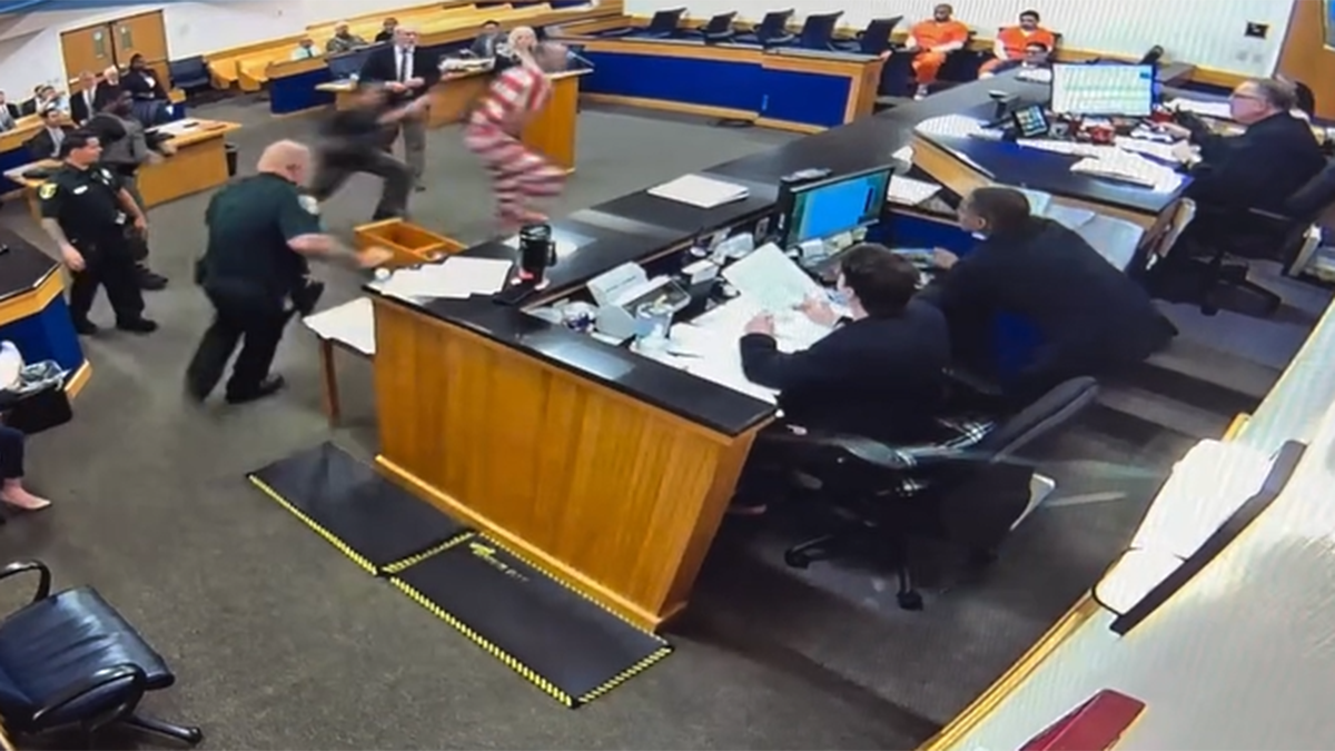 Video shows inmate spitting at and trying to attack judge – NBC Boston