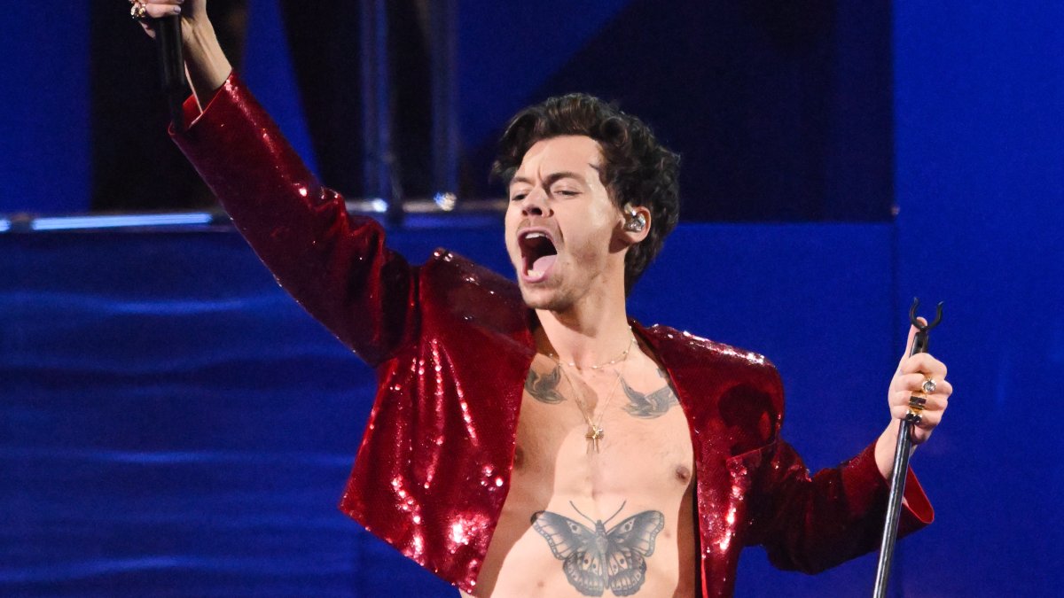 Harry Styles runs Berlin Marathon in under 3 hours – NBC Boston
