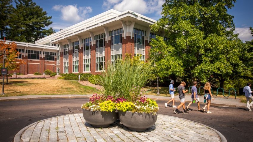 Babson is the second-best college in the country in WSJ’s 2026 list ...