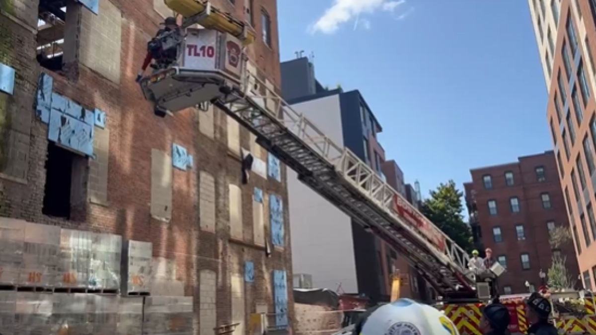 Boston construction worker rescue undwerway – NBC Boston
