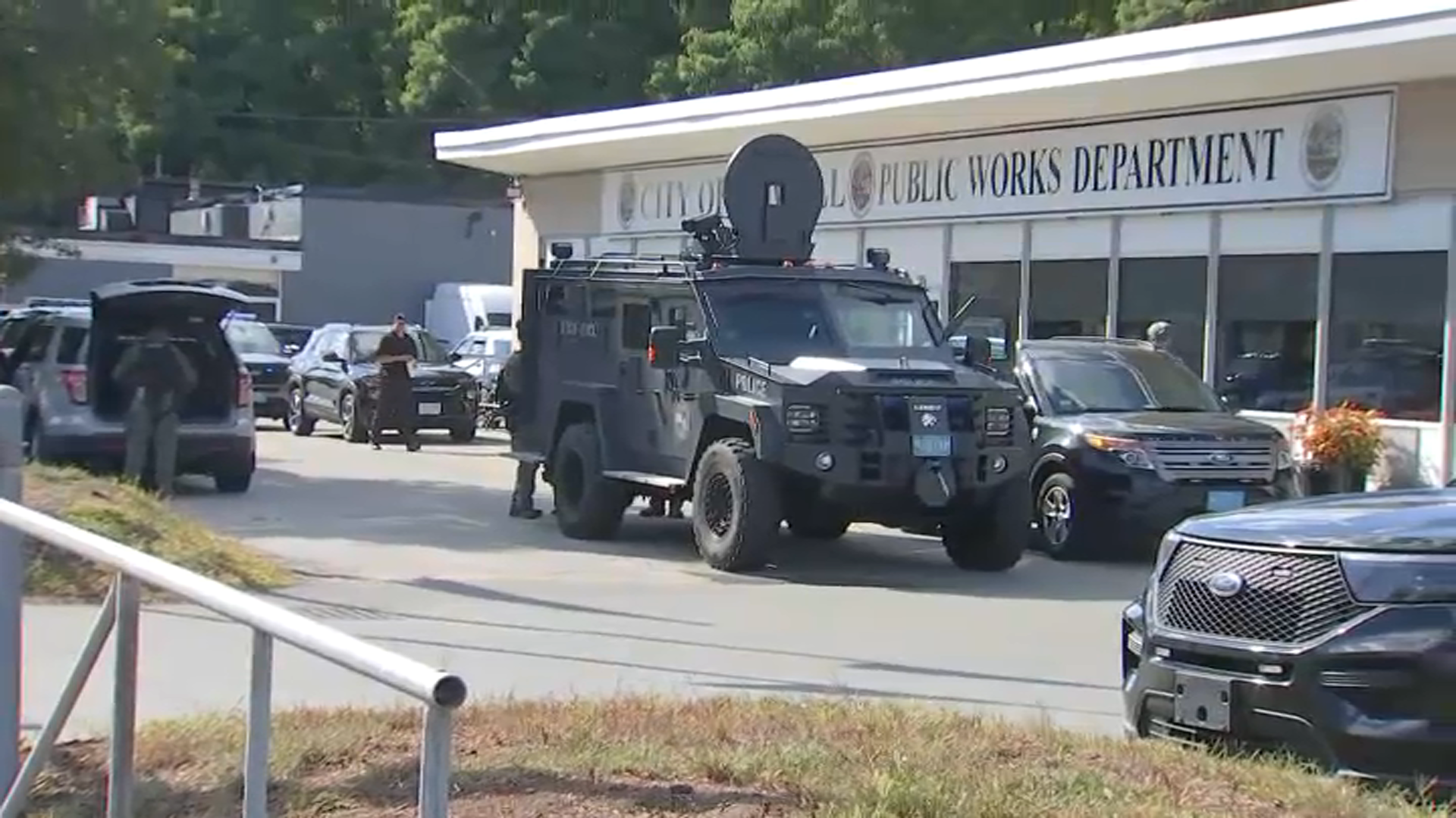 UMass Lowell shooter search Wed. — lockdown over, suspect update – NBC ...