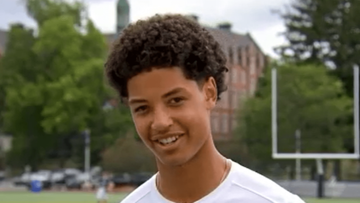 Chris Vargas, St. John’s Prep quarterback, among best in U.S. – NBC Boston